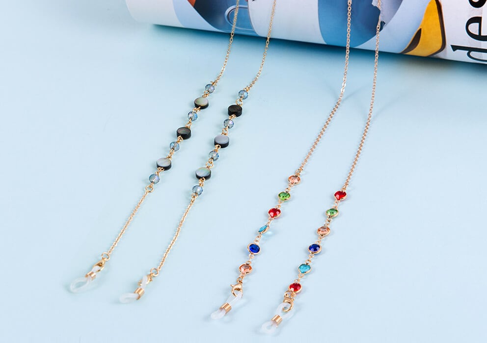 Eyeglasses Accessories - GlassesShop