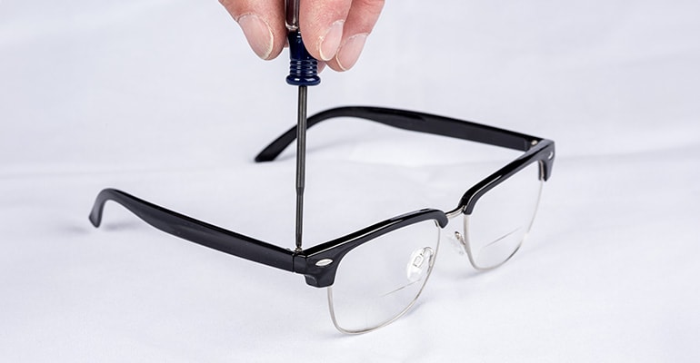 How To Adjust Glasses At Home - Our Guide