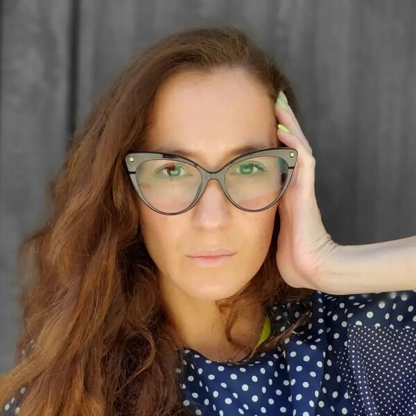 Mavis Cat Eye Black/Golden Full-Frame TR90 Eyeglasses | GlassesShop