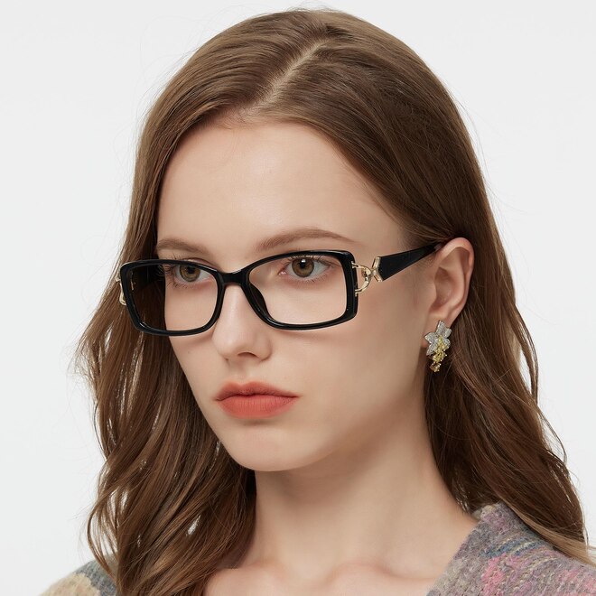 Yule Rectangle - Black Eyeglasses