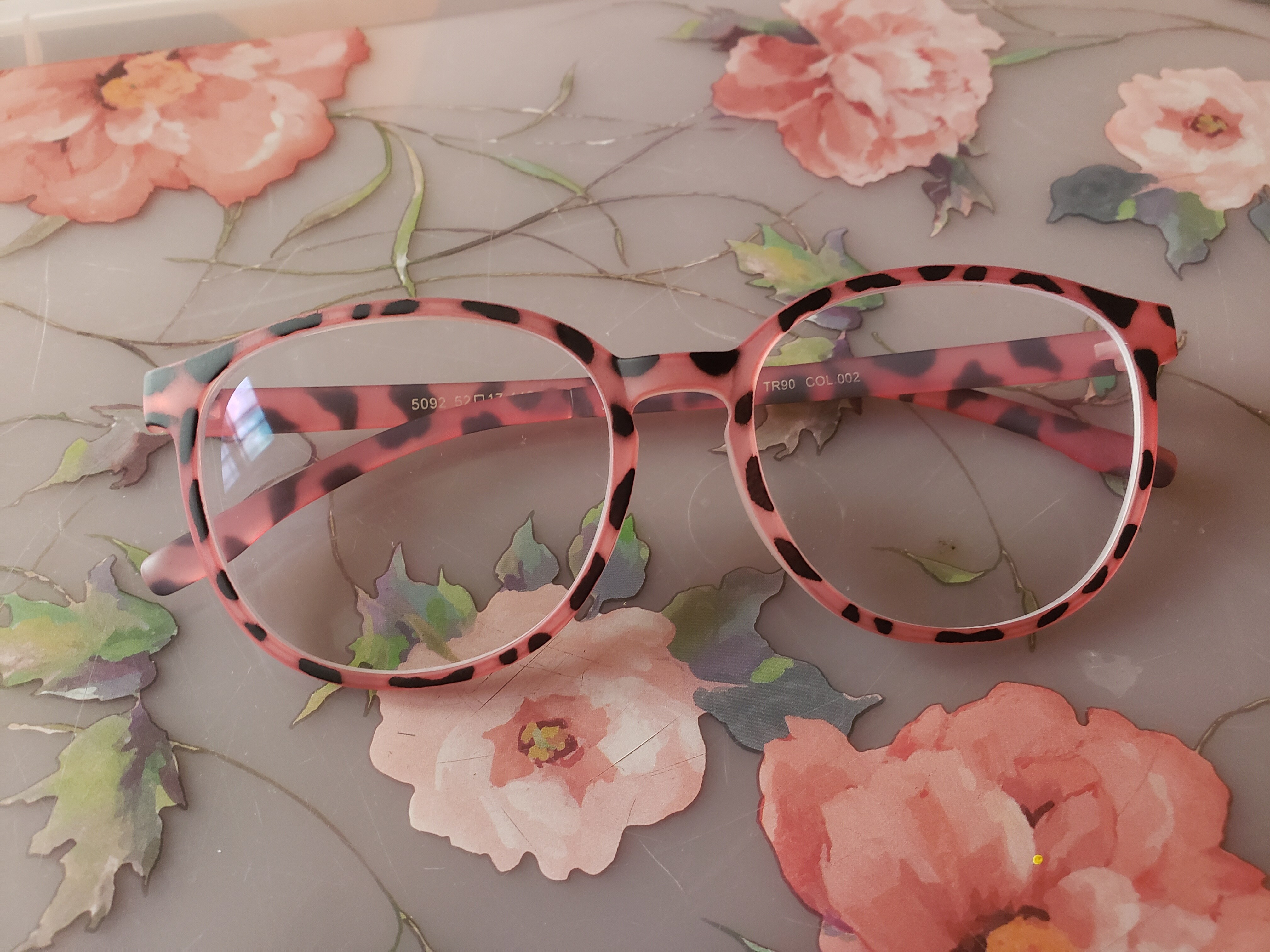 Eleanor Round Pink Tortoise Full-Frame TR90 Eyeglasses | GlassesShop